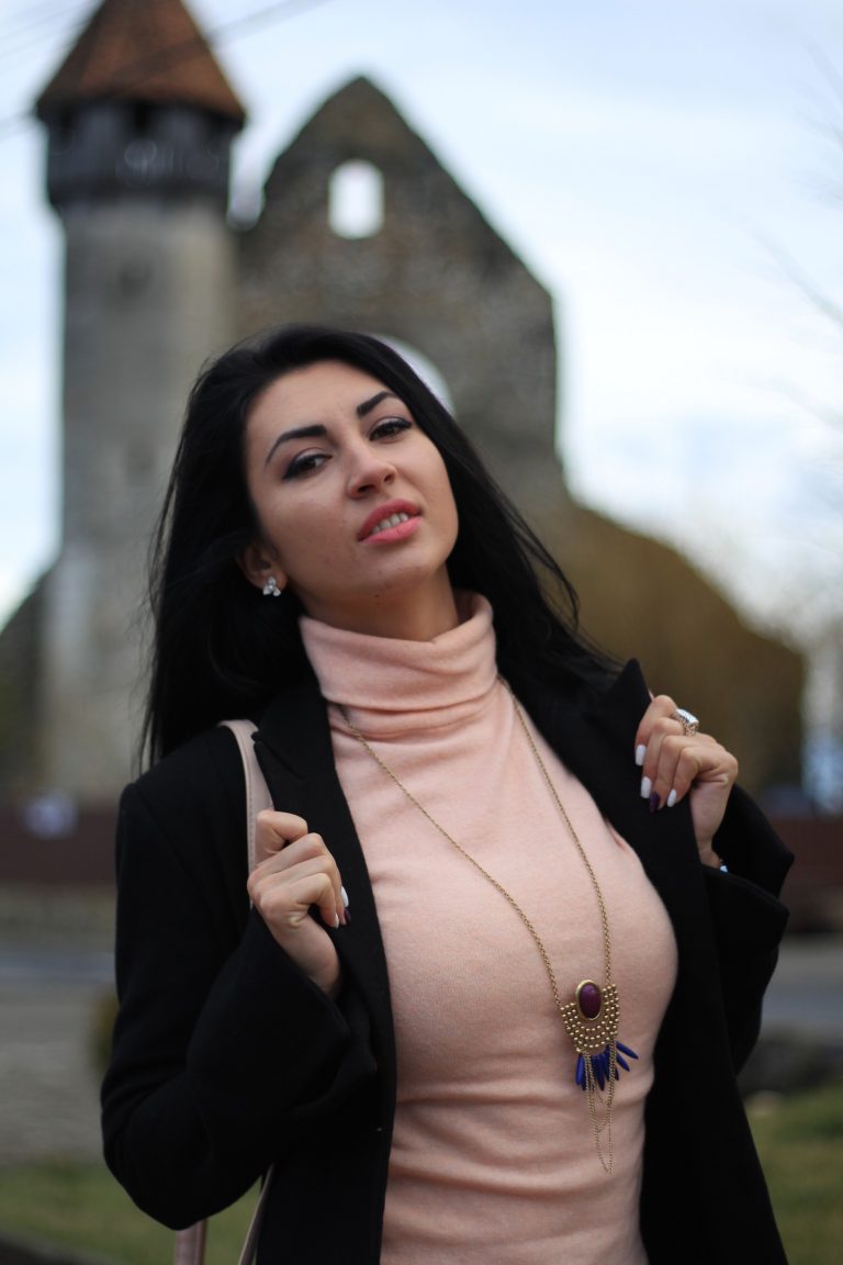 Beat the Monday Blues with a Short Trip - I am Georgiana